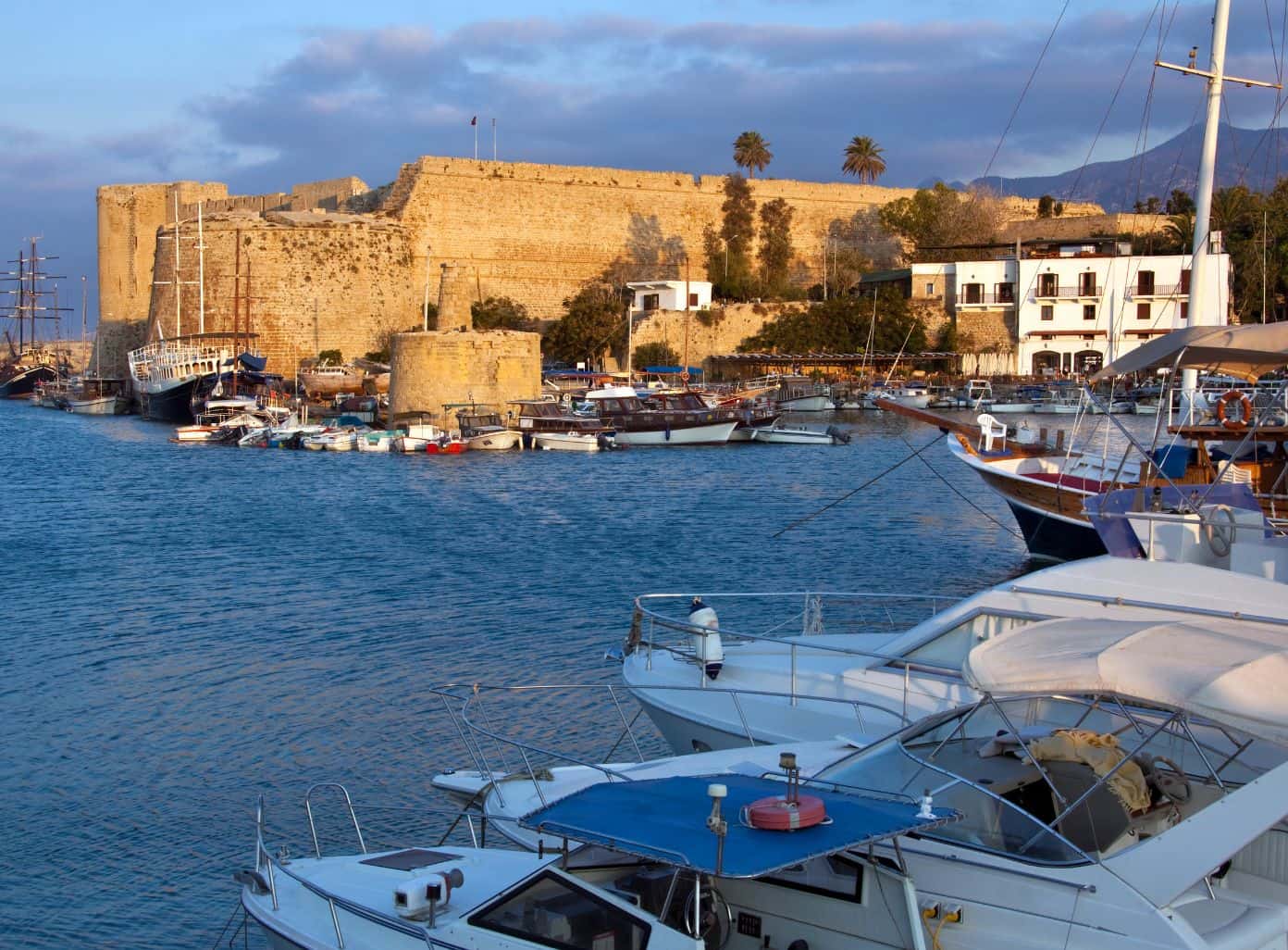 Majestic Fortresses: Turkeys Best Castles for History Buffs - Muslim ...